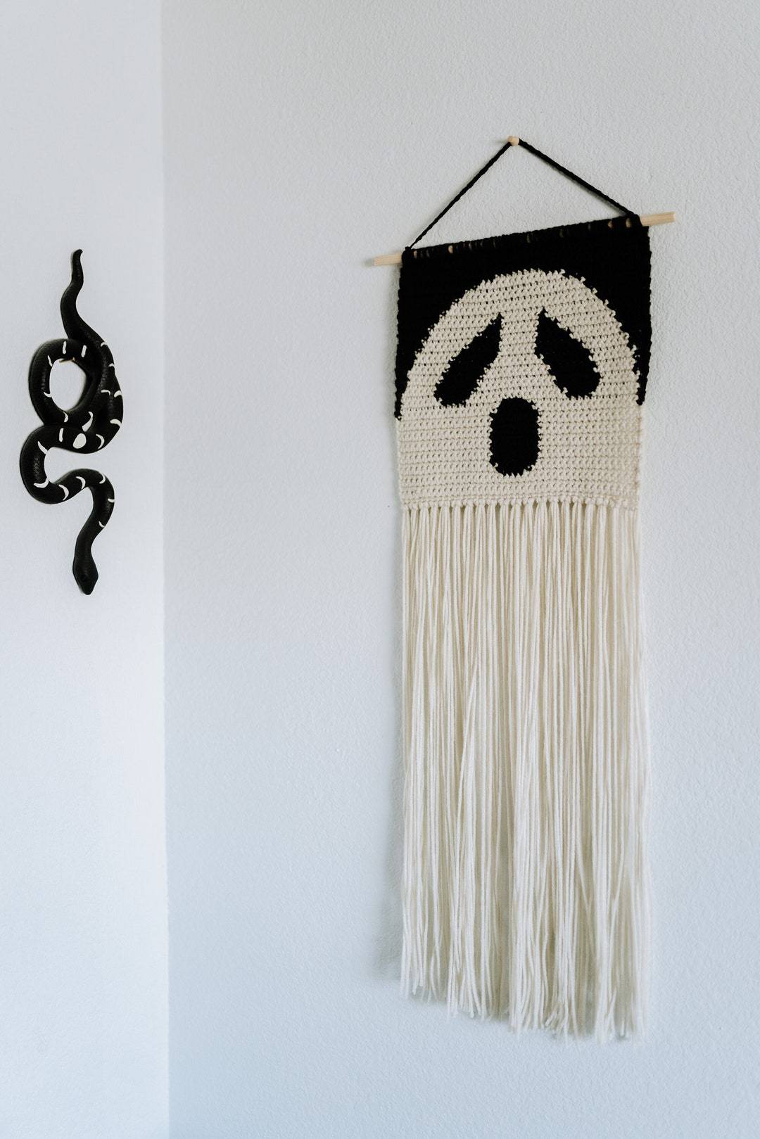 Tapestry Crochet Patterns: Our 55 Favorite Designs